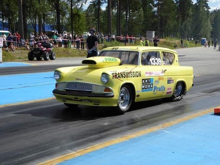 Dragracing - Bilar och andra fordon - Maipenrai.se